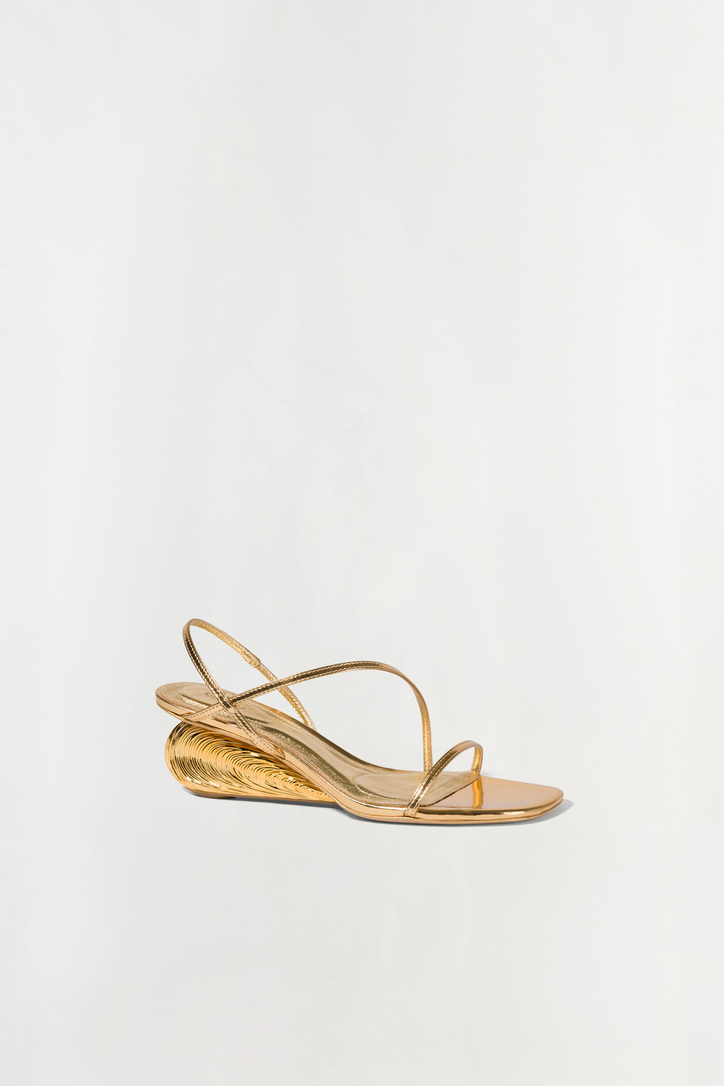 Bridget Oyster Shell Wedge Sandal - Gold | SIMKHAI